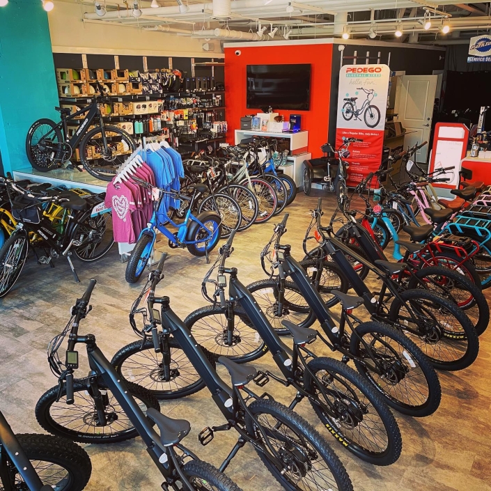 In-Store vs Online | Pedego Electric Bikes Canada
